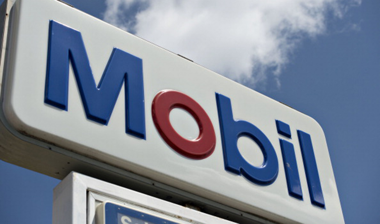 Mobil forced to pay for Auckland oil spill cleanup
