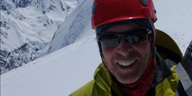 Search continues for Mt Cook climber