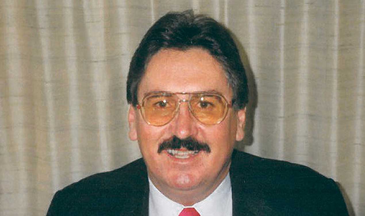 Former councillor's murder trial to begin