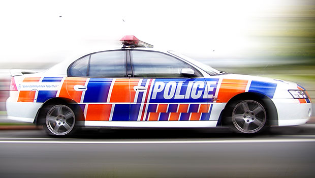 Car secure after 'teetering' on cliff edge