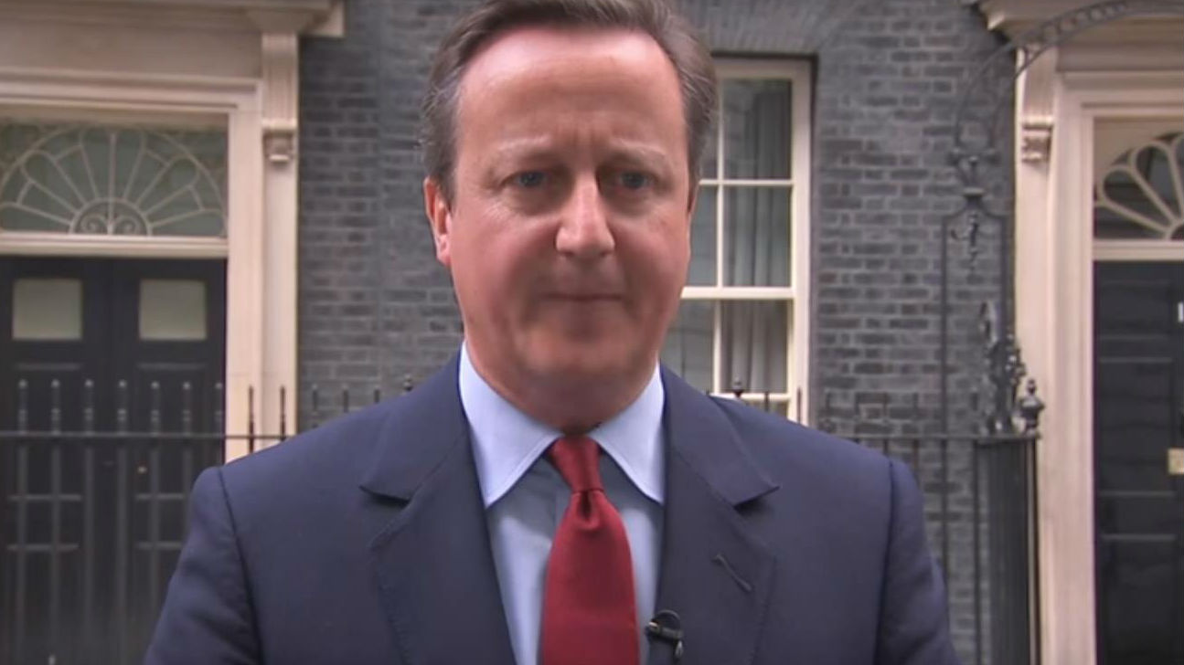 WATCH: David Cameron sings to himself after announcing replacement