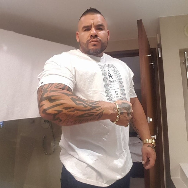 Employment offers flood in for tattooed job seeker