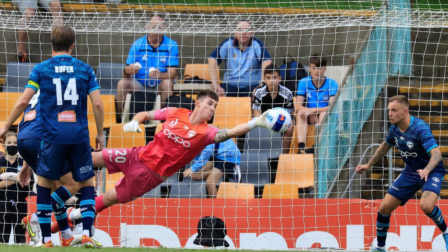 Oli Sail: Top 4 the minimum for Phoenix this A-League season