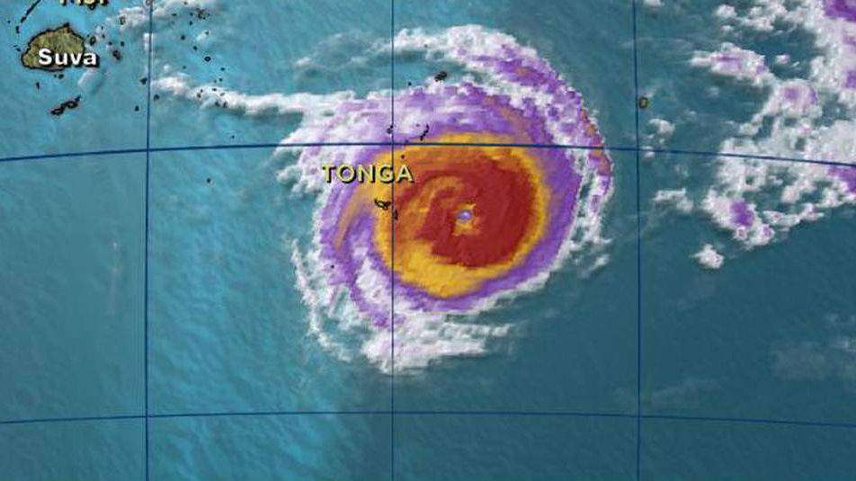 Cyclone Gita: Tonga's main island plunged into darkness