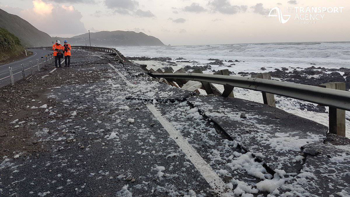 Swathes of South Island roads remain closed, SH1 in Wellington damaged