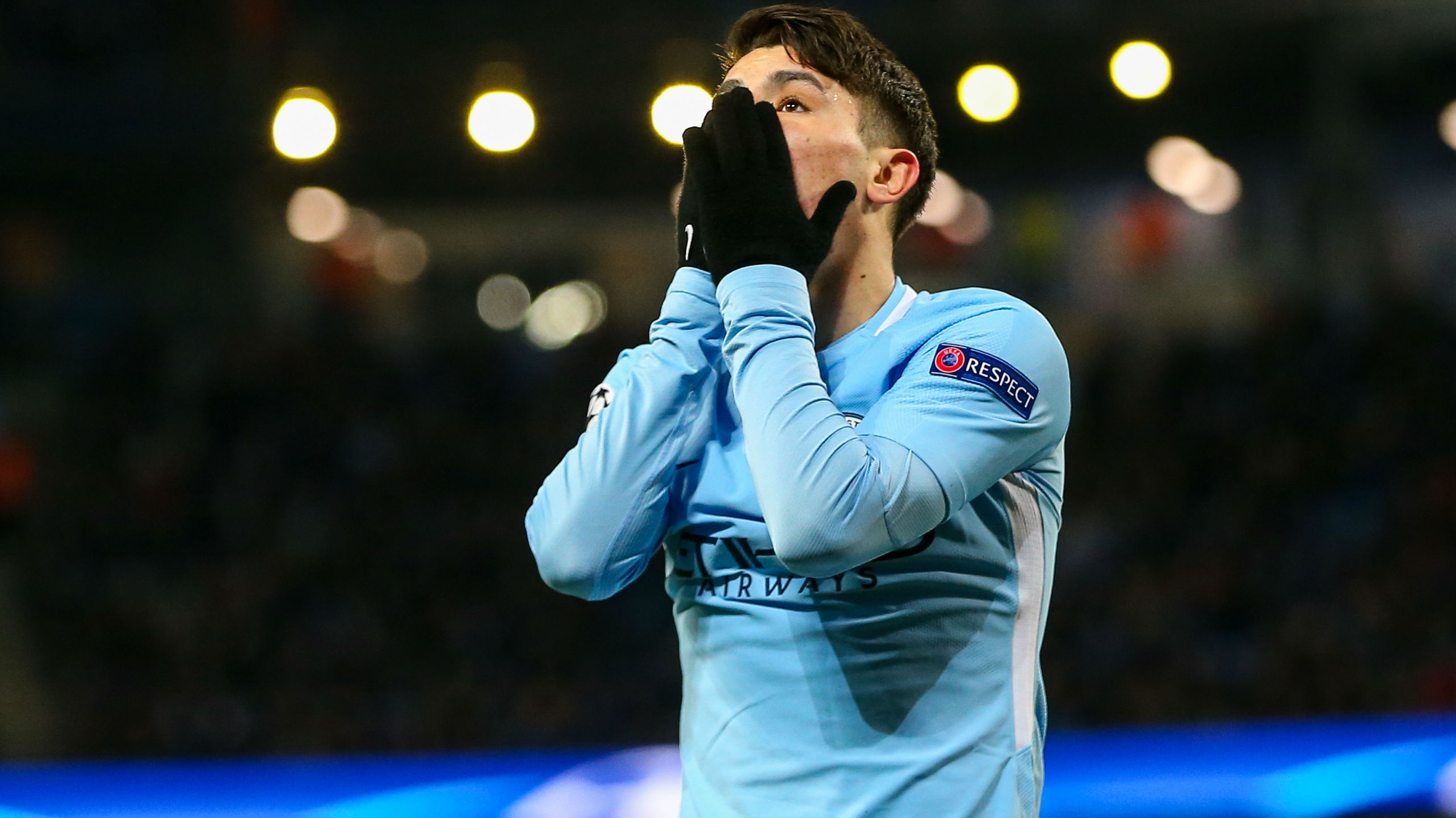 Tom Rennie: EPL needs the VAR