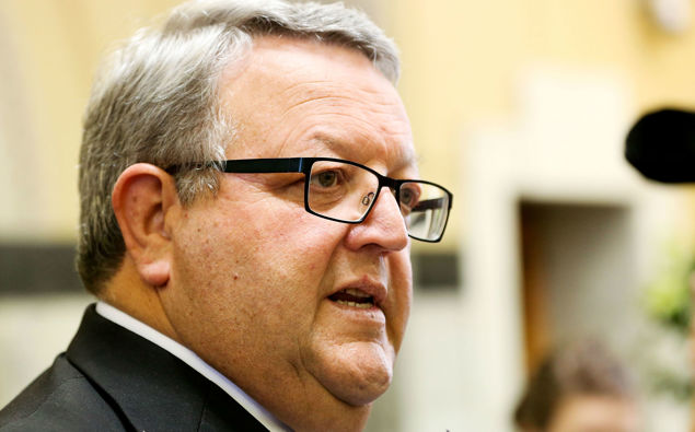 Gerry Brownlee accused of bullying lawyer involved in class action suit