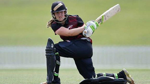 Frankie Mackay chats with Martin Devlin