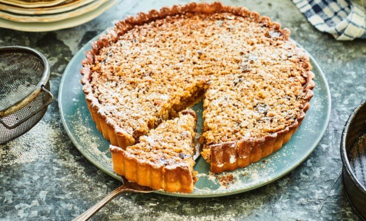 Nici Wickes: Golden syrup & sourdough tart