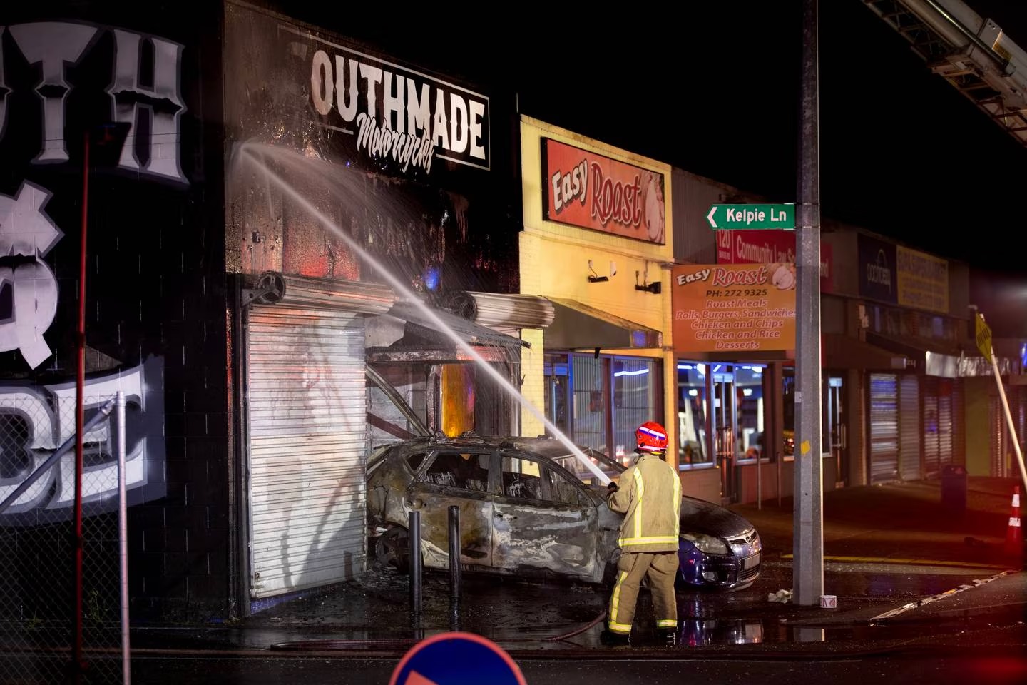 Suspected botched ram-raid: Car, building catch fire