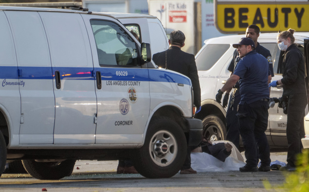 Sheriff Suspect In Dance Club Shooting Killed Self In Van