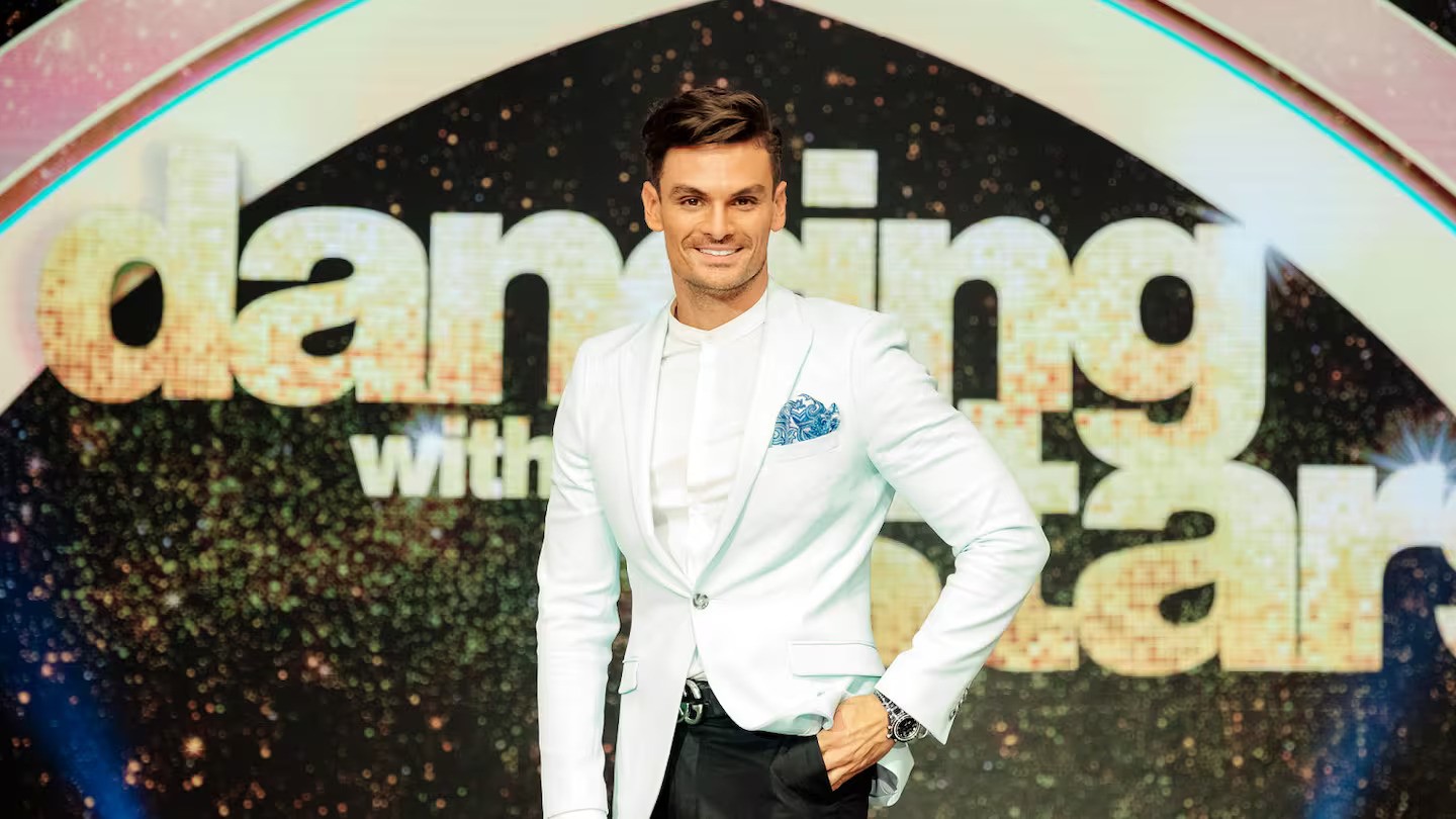 Former Kiwi reality star Julz Tocker returns to NZ to tour Ballroom Blitz