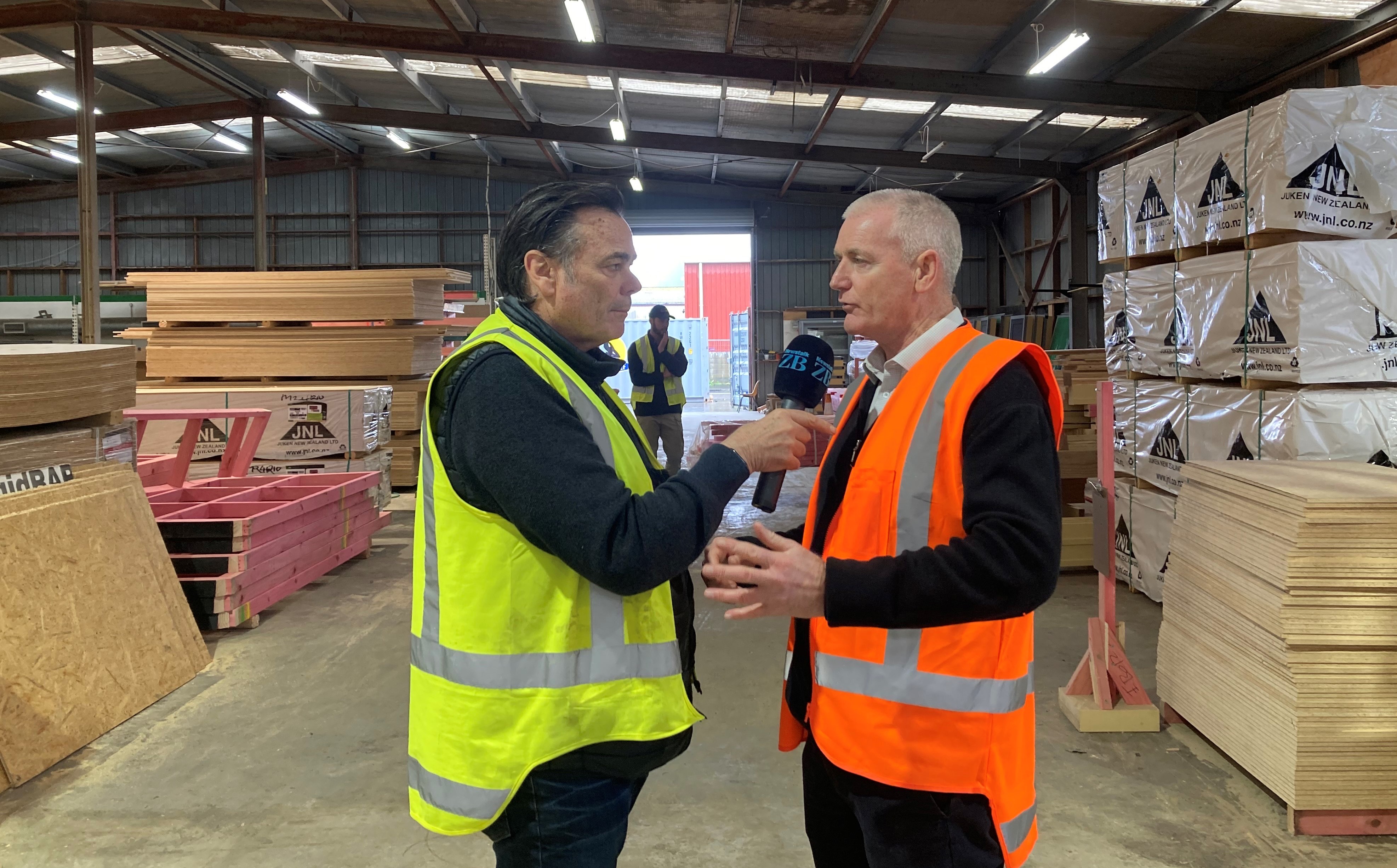 Nick Mills gets an exclusive tour around the EasyBuild Homes factory in ...