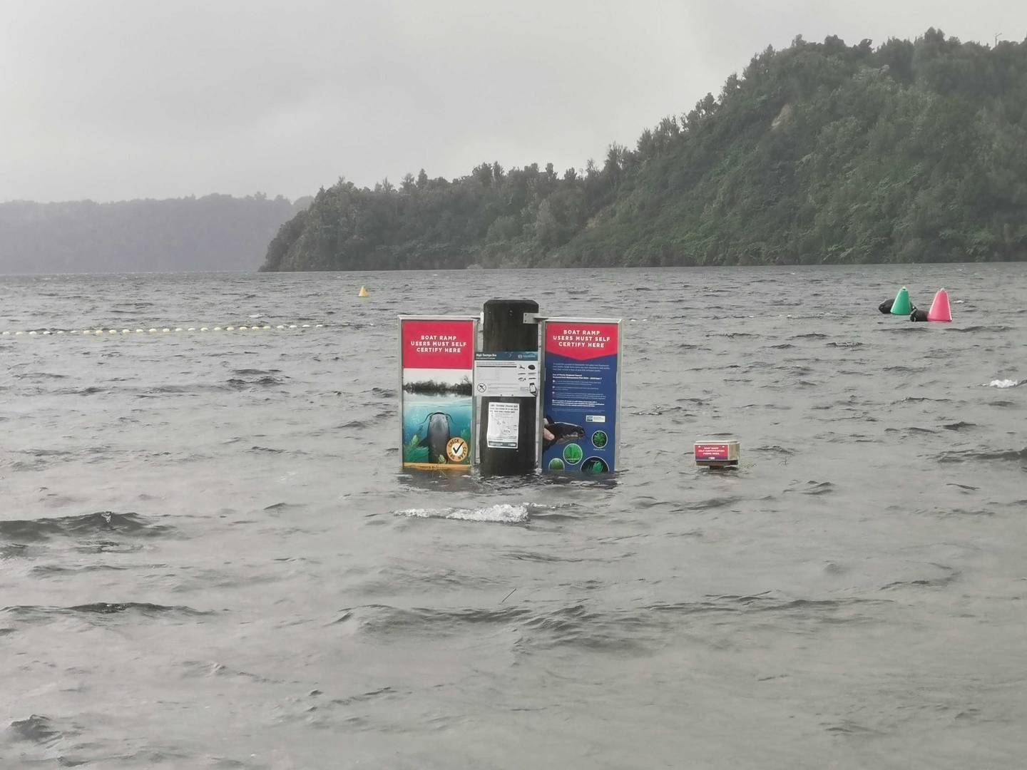 Live: Wastewater overflows into Lake Rotorua, high river level closes SH2