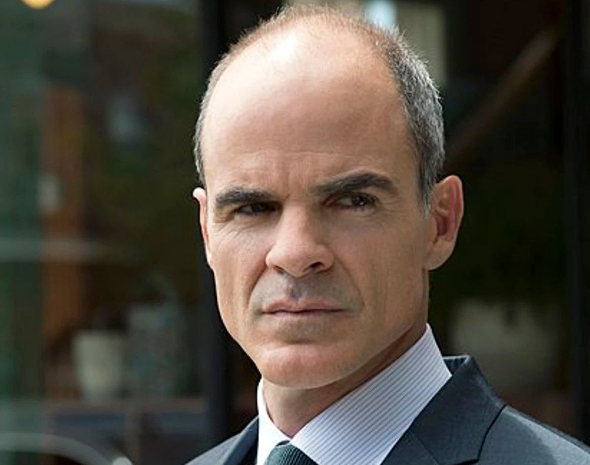 Michael Kelly: 'Doug Stamper' from House of Cards on Kevin Spacey ...