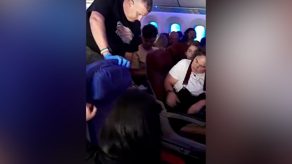 'Blood streaming down his face': Latam flight drop horror; what pilot ...