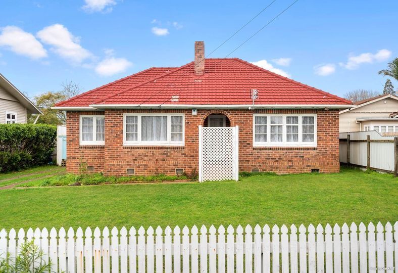 Flabbergasted': $4.3m for this Auckland house