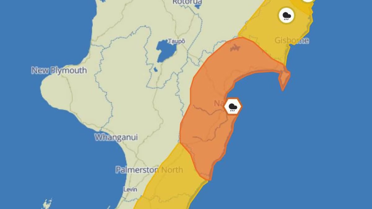 Weather warning: Fresh 48hr heavy rain threat for flood-ravaged Hawkes ...