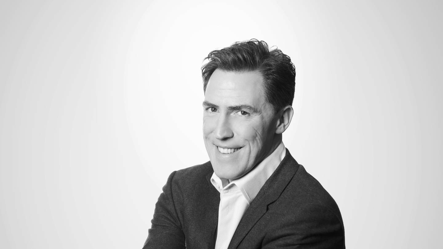 Rob Brydon: British comedy institution is bringing his latest tour to NZ