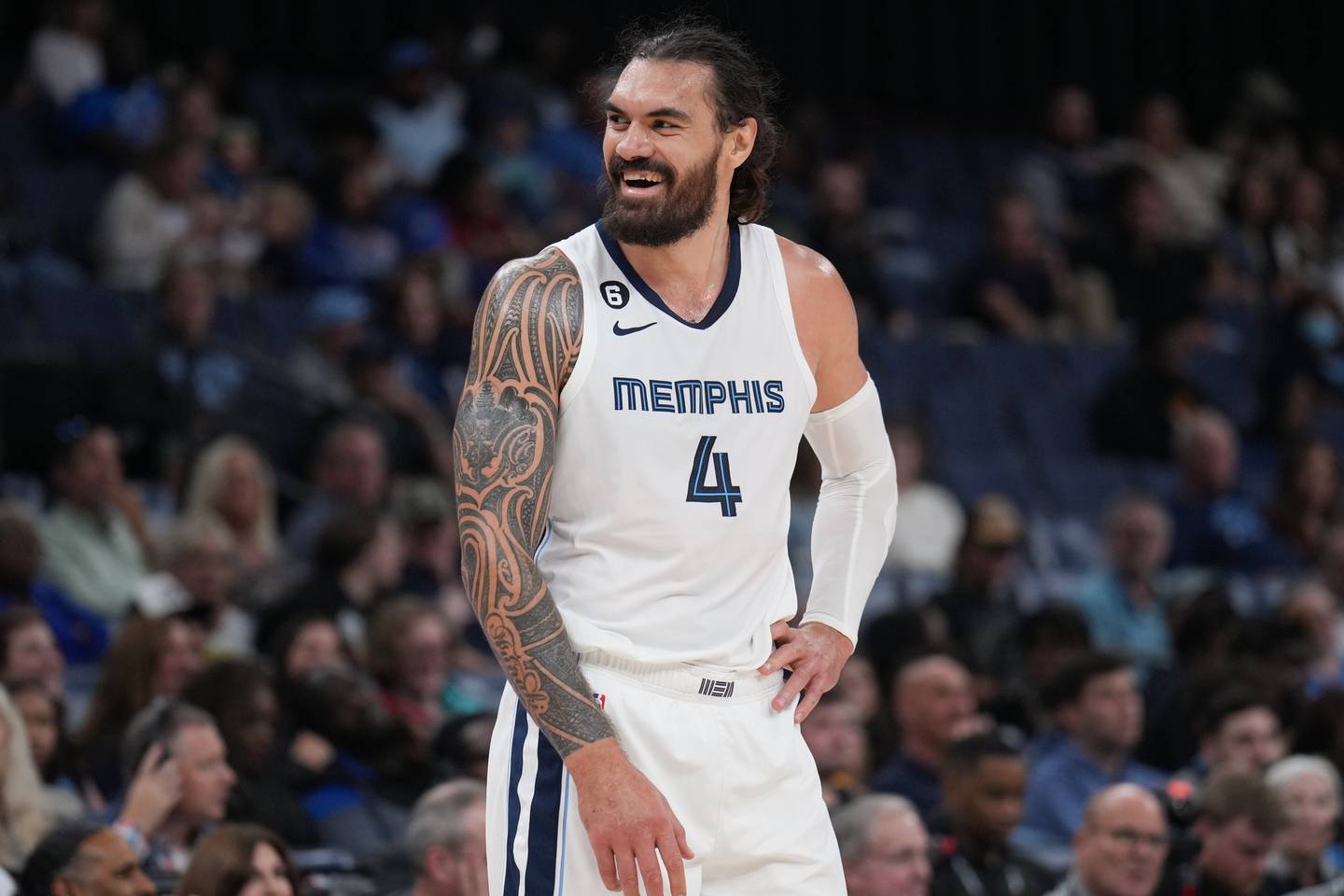 'How does that not knock you out?' Steven Adams stuns after brutal blow