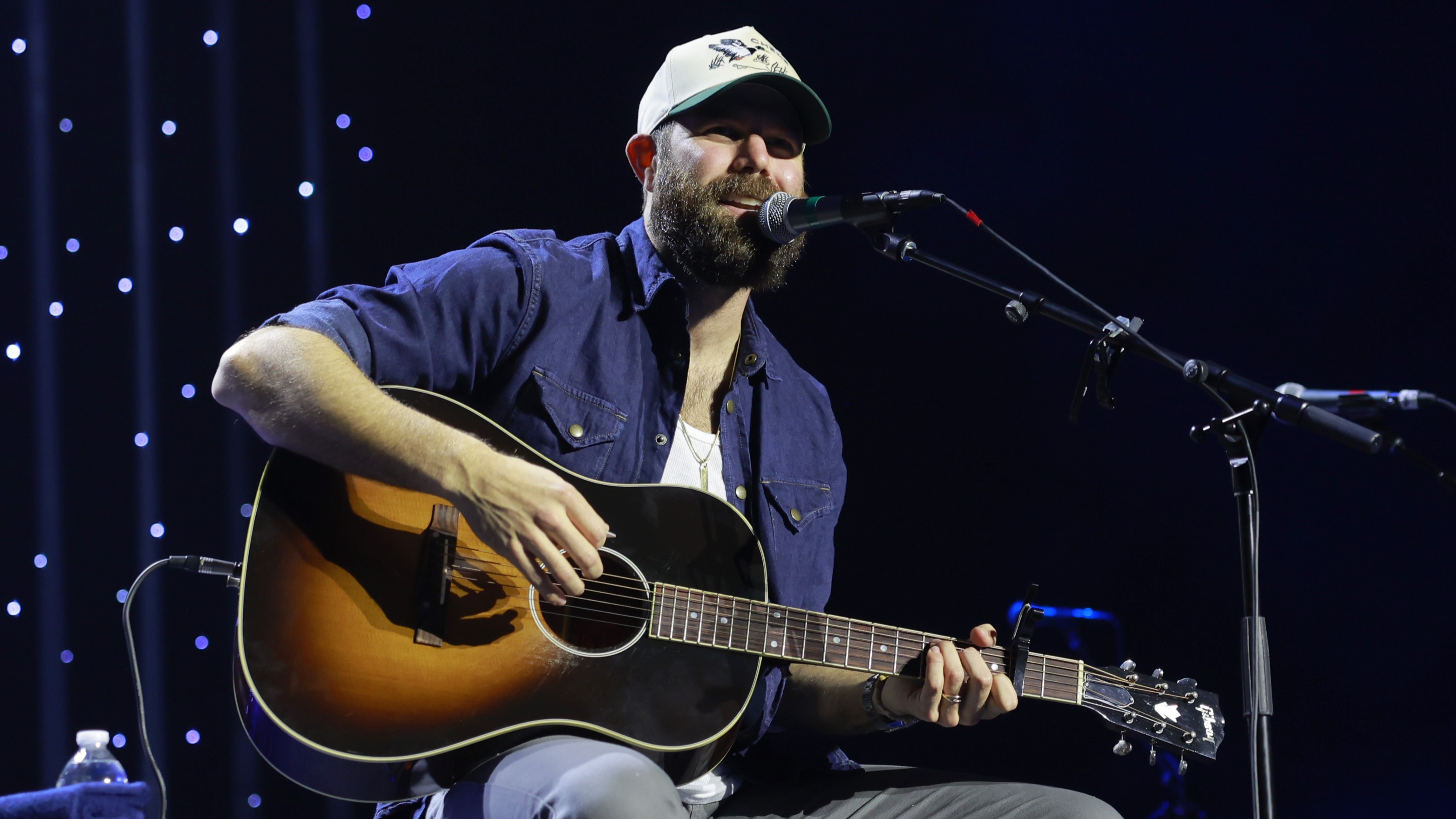 Jordan Davis talks friendship with Luke Combs, NZ tour