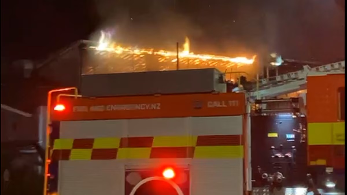 Auckland restaurant fire: Blaze extinguished, authorities to determine ...