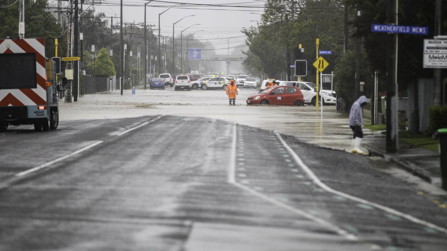 Hawke's Bay under severe a thunderstorm watch