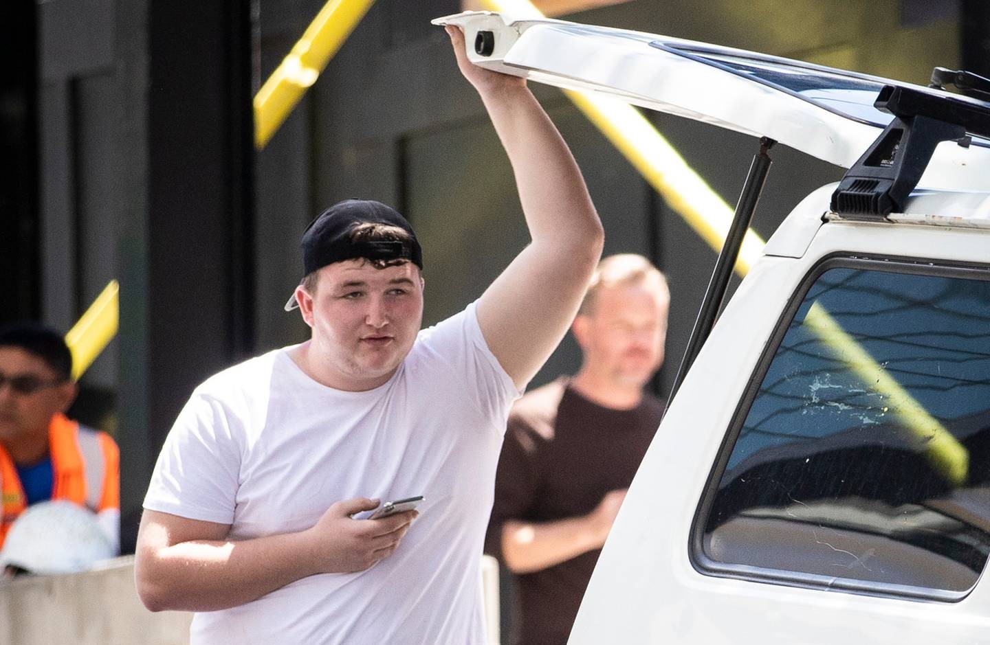 Leader of unruly tourists who caused NZ mayhem dies