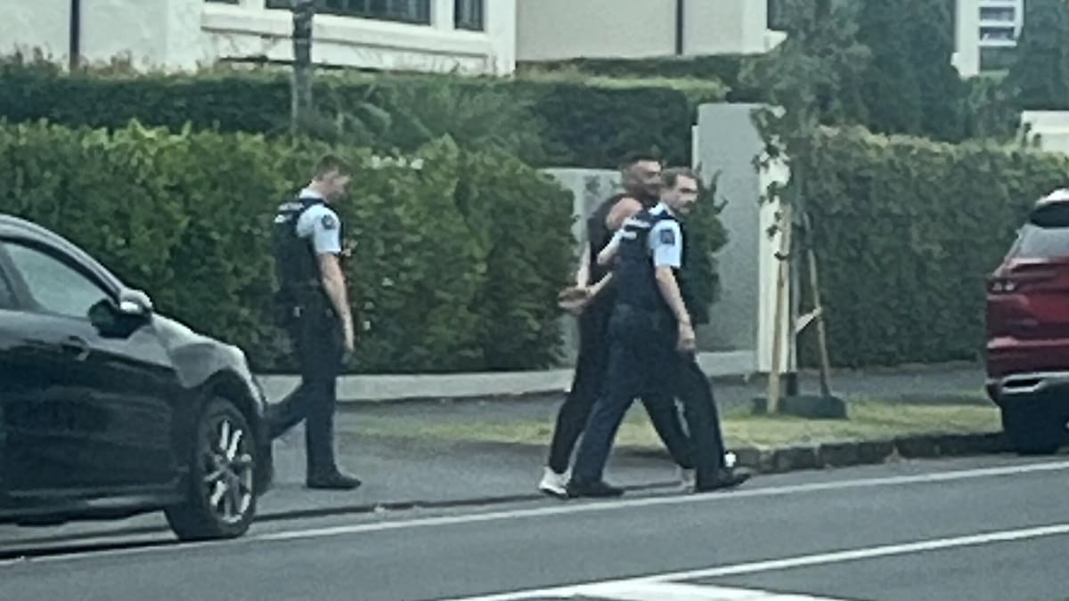 Du Val founder Kenyon Clarke detained outside home in Auckland’s ...