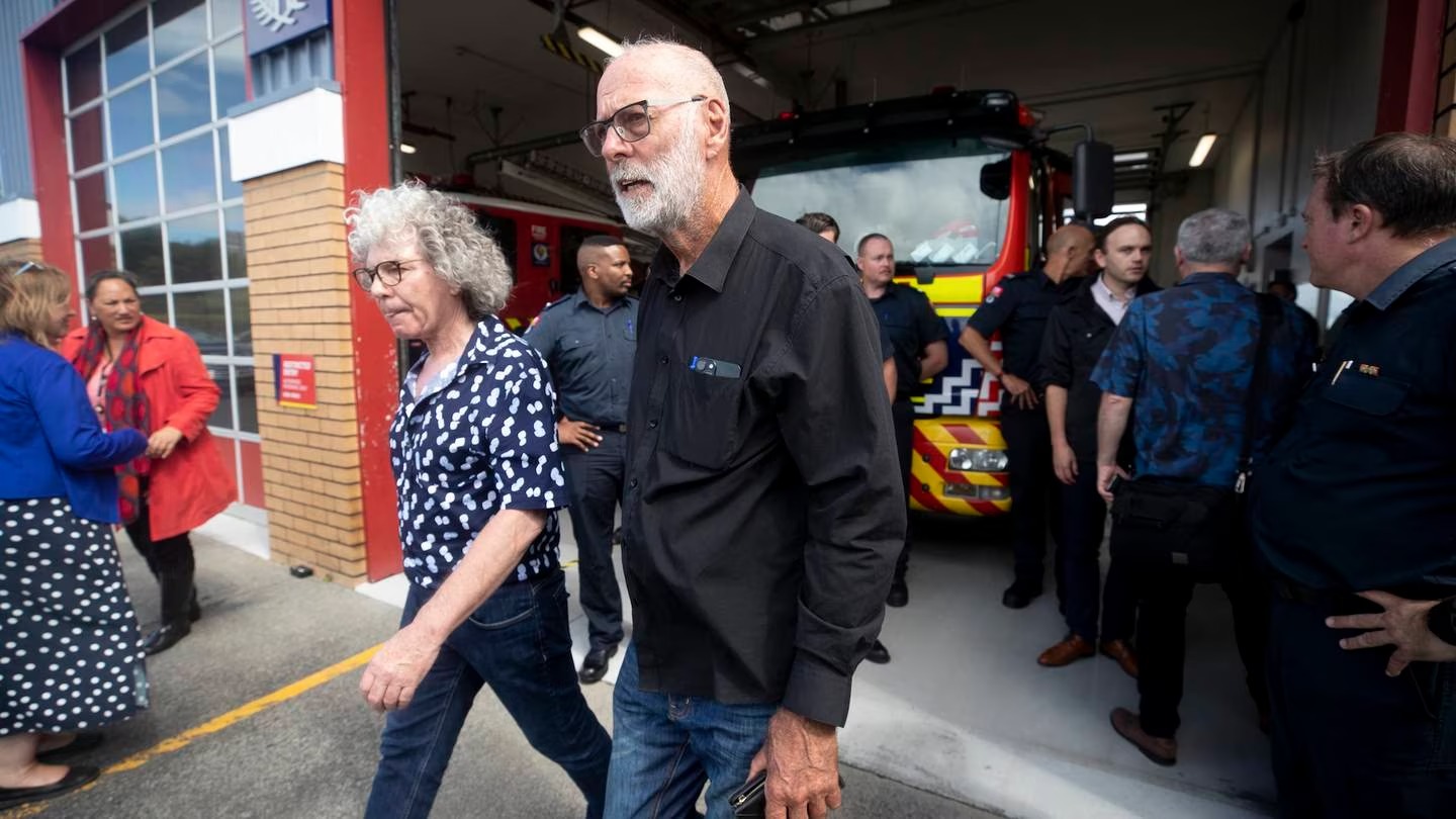 Auckland mayor likens leaked messages to 'rifling through people's ...