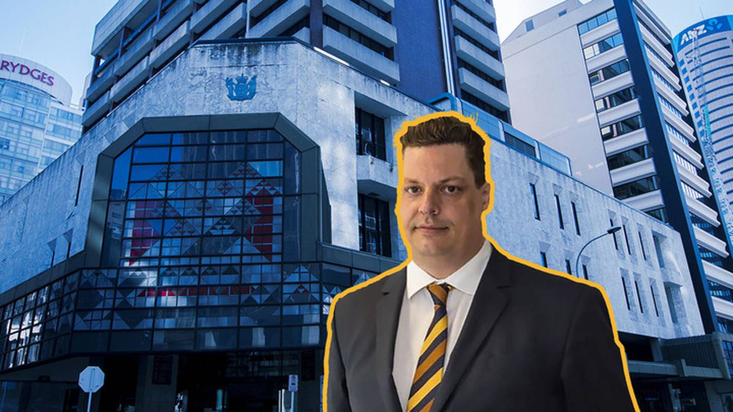 'Appalling conduct': Lawyer censured for meeting burglar